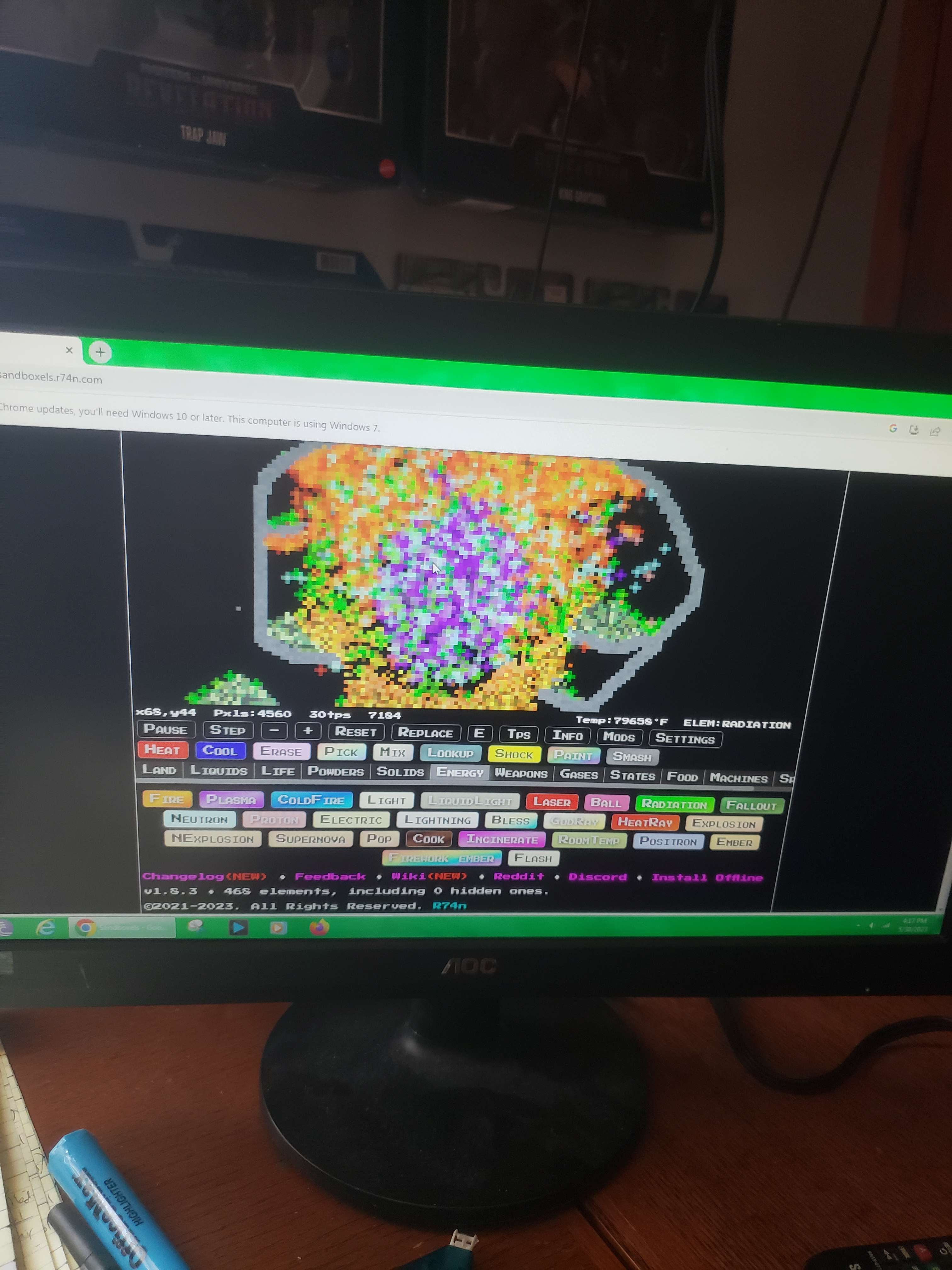 working nuclear reactor with heat-exchange system in form of water. - 🚨 R74n / Sandboxels