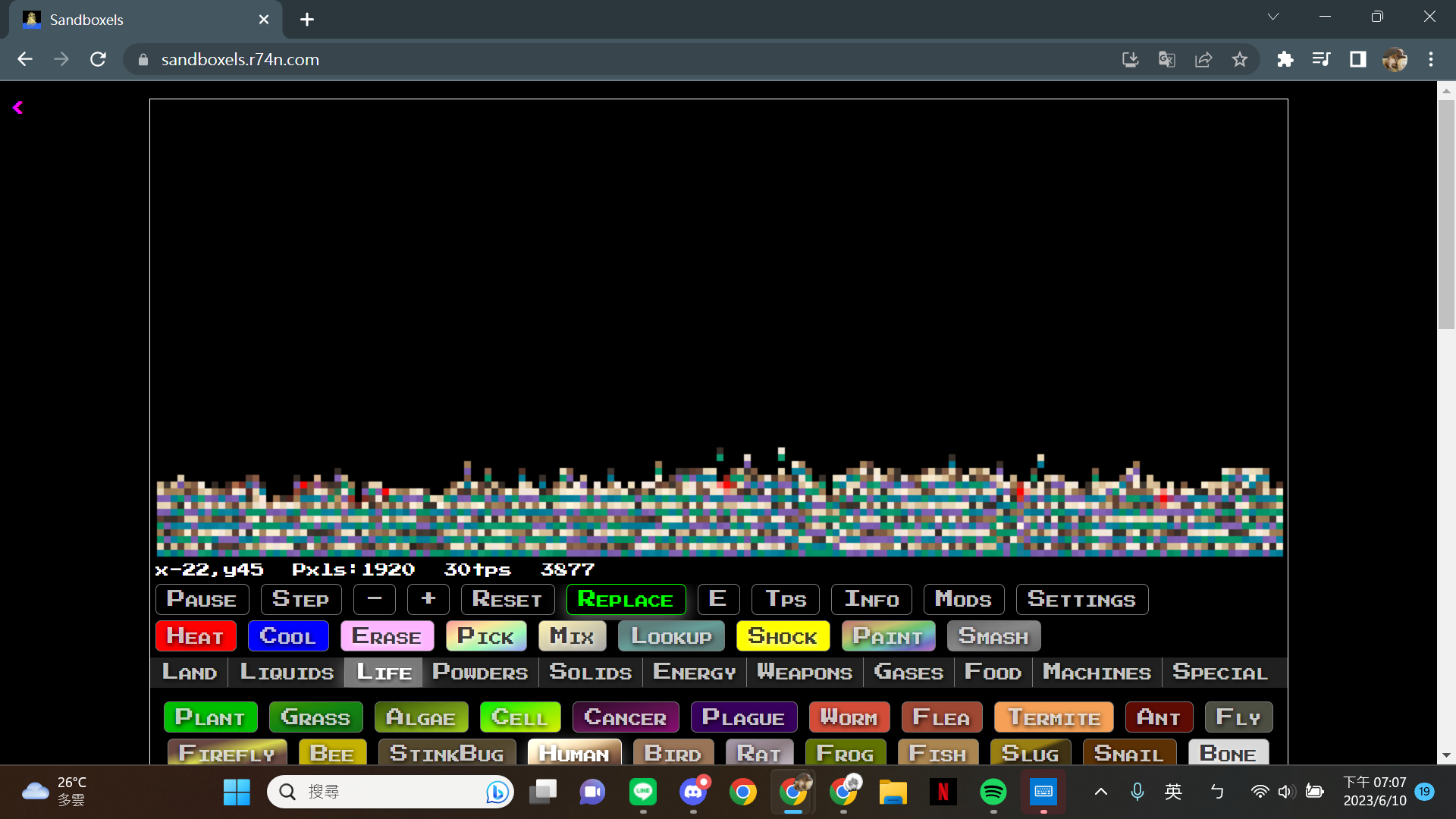 I didnt even do anything why is their blood - 🚨 R74n / Sandboxels