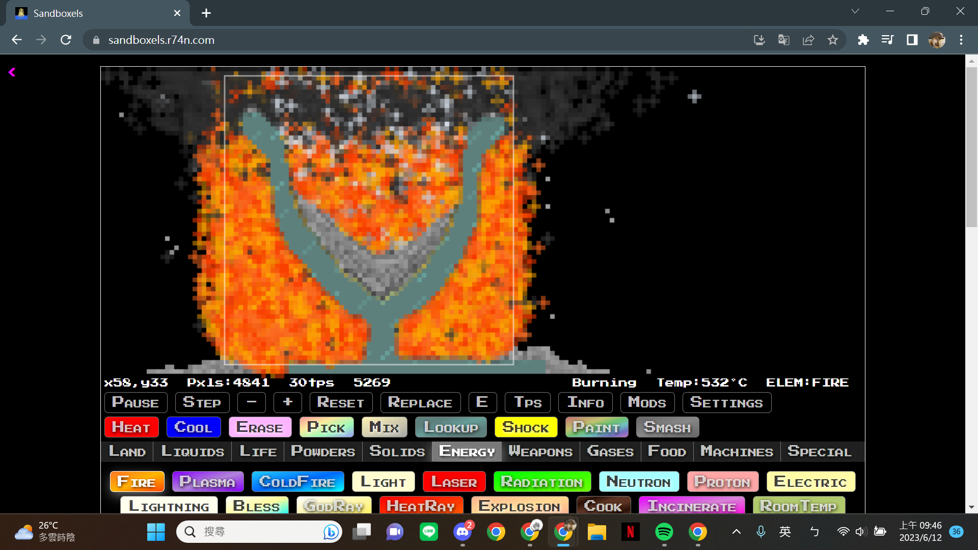 burn him - 🚨 R74n / Sandboxels