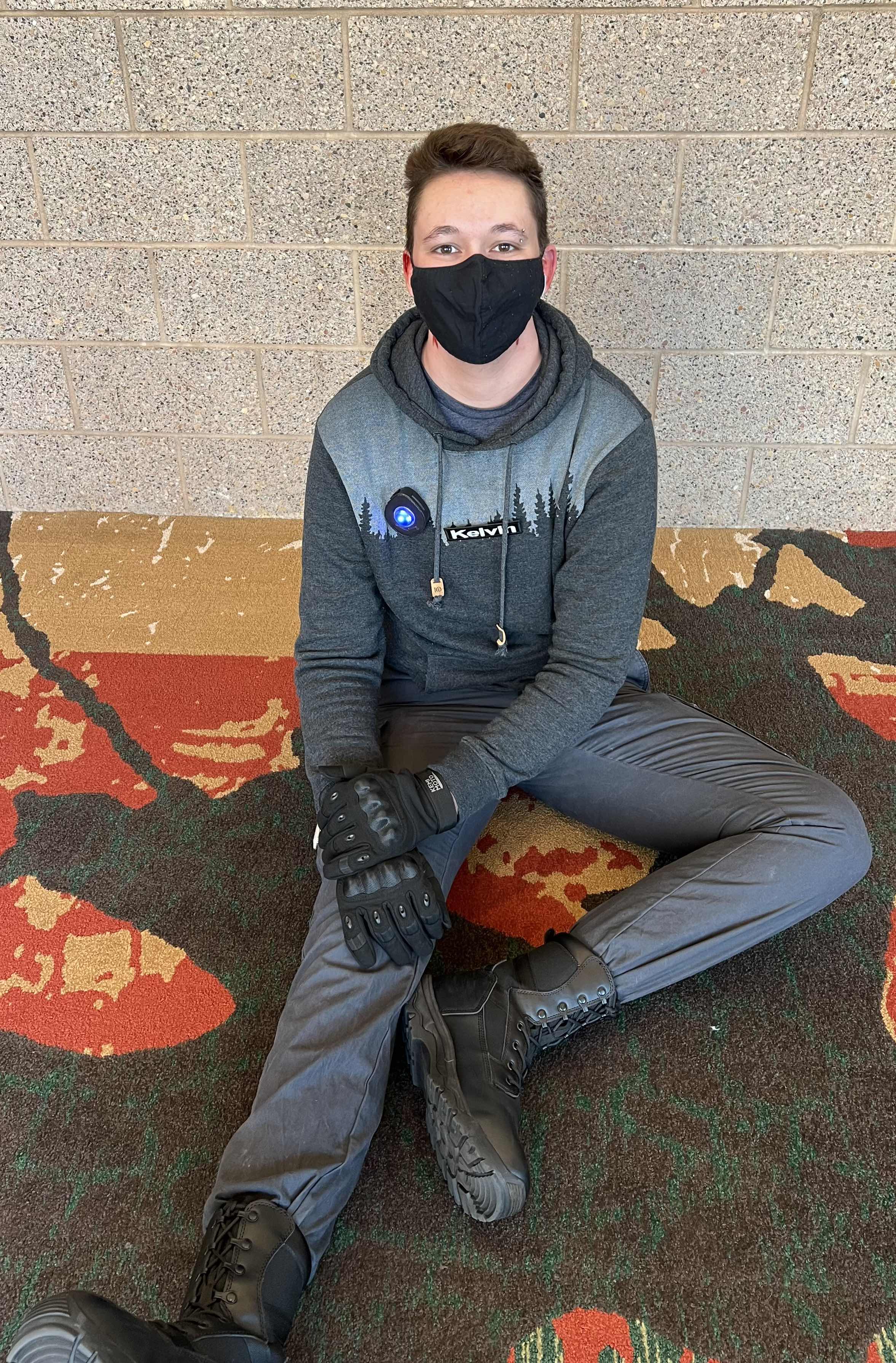 I don’t mind the voice. It’s the expressions that make my skin crawl ...