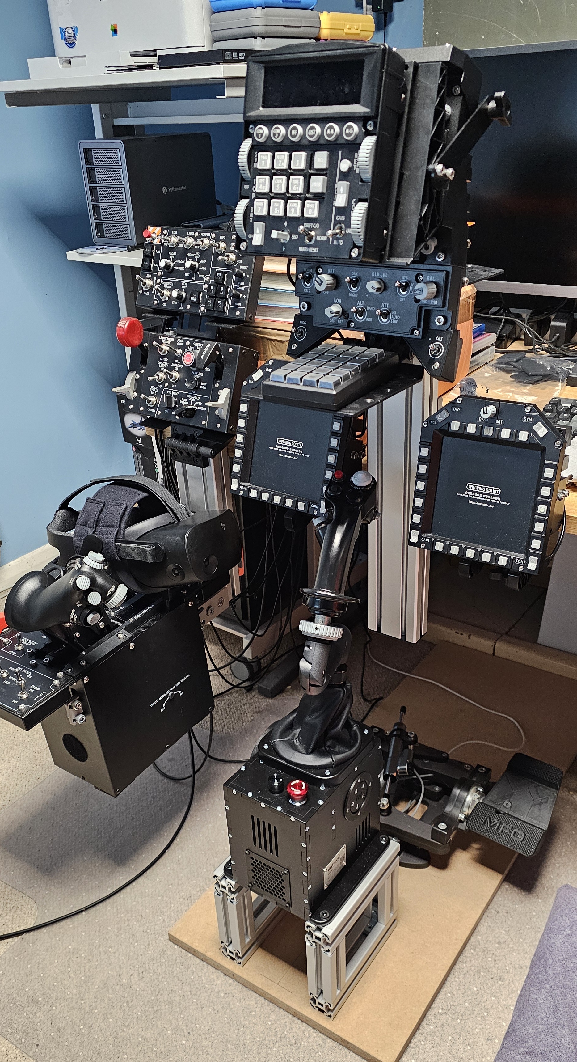 I made my own very sturdy desk mount, was solid as a rock for my virpil ...