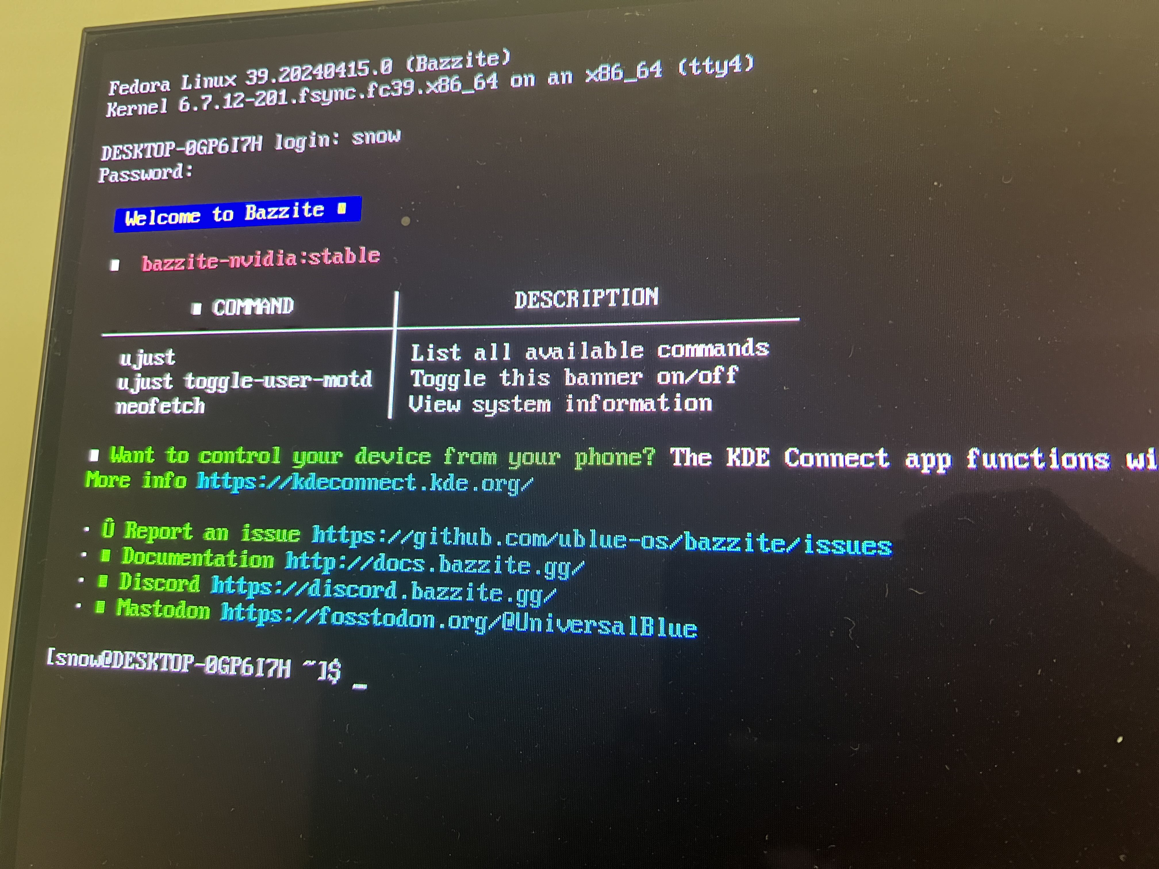 Alt Ctrl f4 - Universal Blue