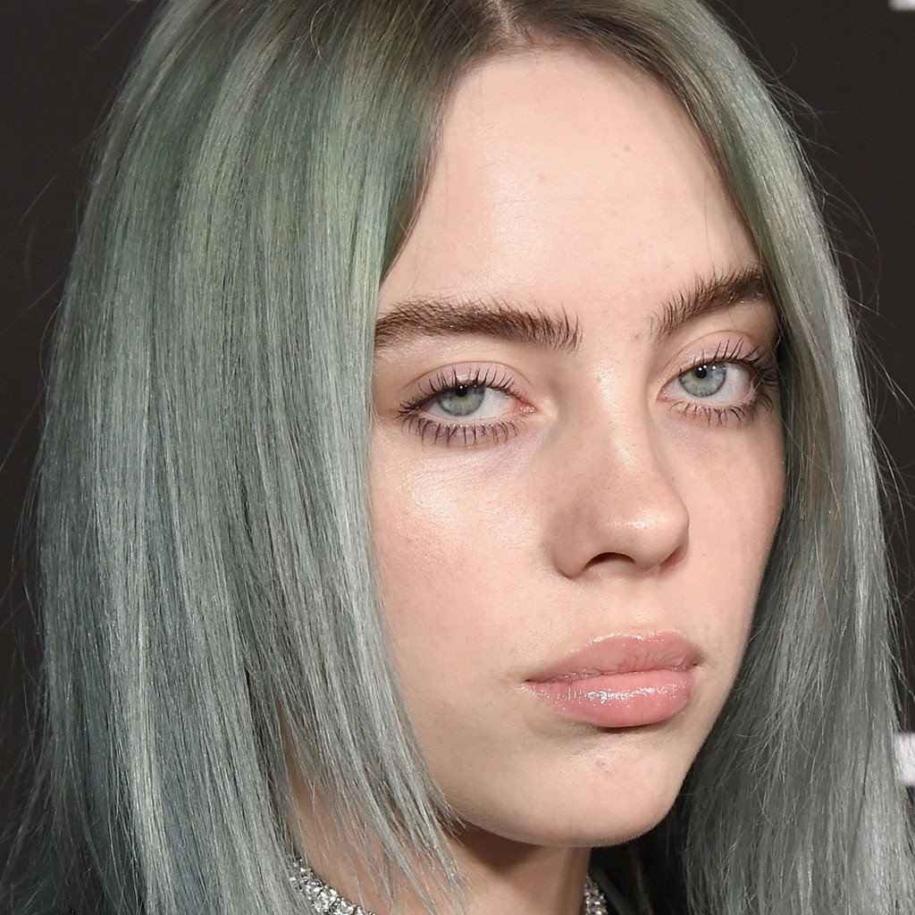 If you don't know her, here is a similar picture from the training ...