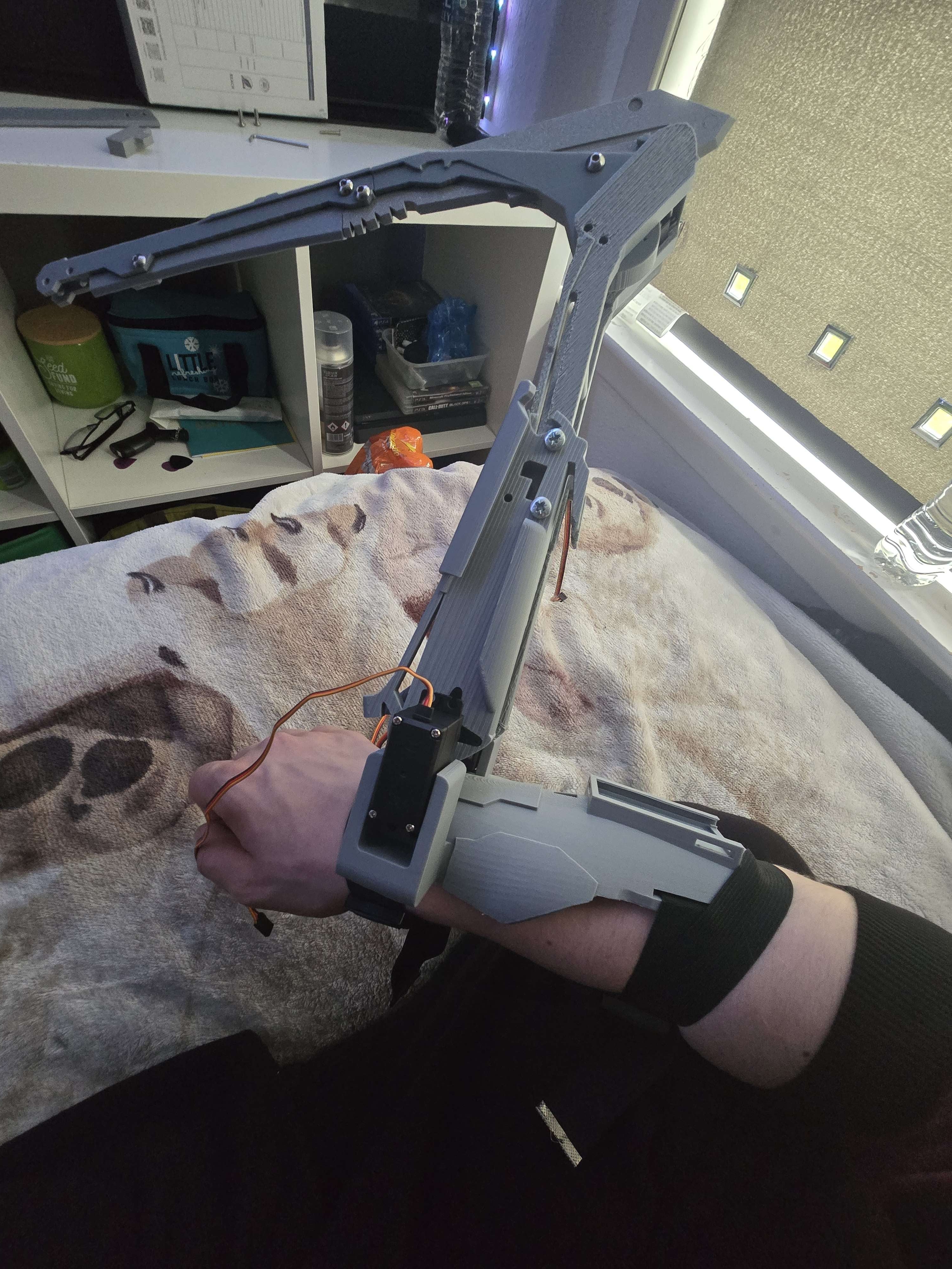 Also, can that 5v battery be connected through the breadboard or will i ...