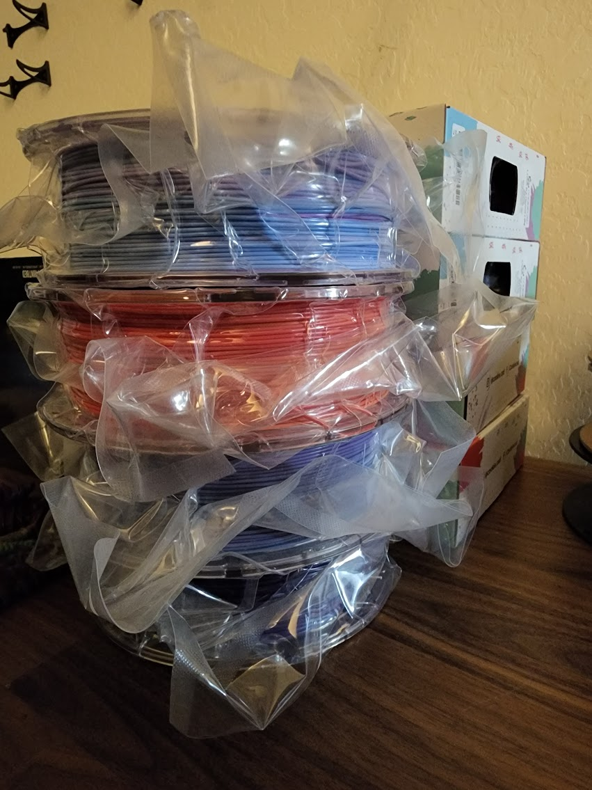I received my sample filament pack of Cookie Cad filaments today! Great ...